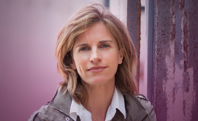 Holly Morris provides insight into her divorce, 10-years on.